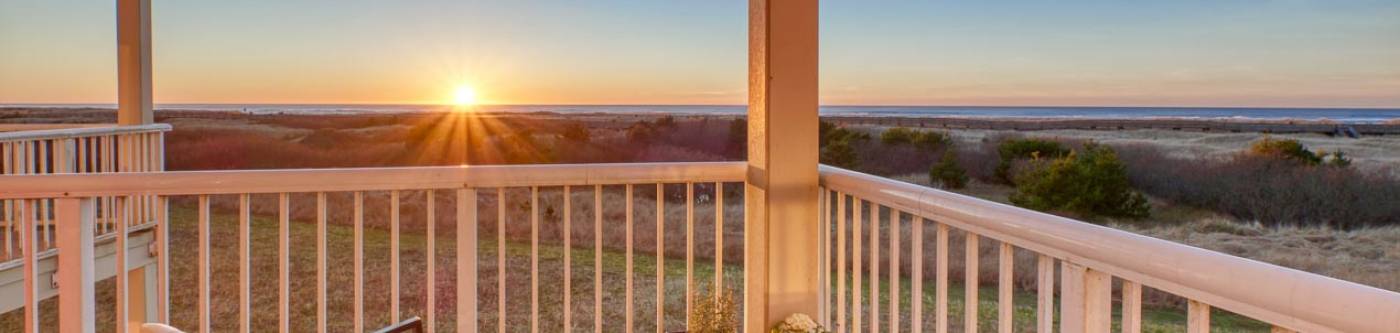 Waterfront | Bloomer Estates Vacation Rentals